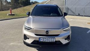 Yellow Volvo XC40 2023 in Jonava, with an engine capacity of 0.00 L and mileage of 32 thousand km for 26500 €, photo 15 on AUTOMOTO.COM.LV