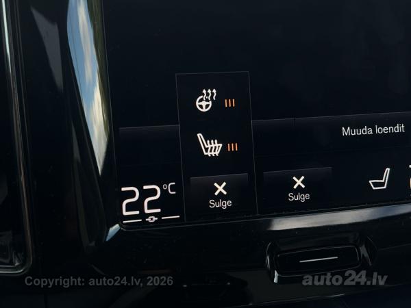 Smilšu krāsa Volvo XC60 2018 Pērnava, ar dzinēja tilpumu 2.00 L un nobraukumu 174 tūkst. km par 21900 €, foto 8 vietnē AUTOMOTO.COM.LV