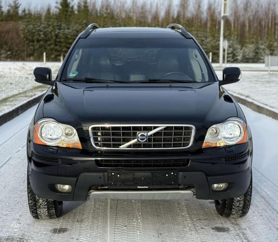 Melns Volvo XC60 2006 Raseiniai, ar dzinēja tilpumu 2.40 L un nobraukumu 225 tūkst. km par 6950 €, foto 6 vietnē AUTOMOTO.COM.LV