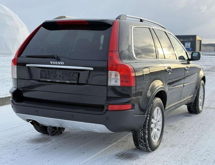 Melns Volvo XC60 2006 Raseiniai, ar dzinēja tilpumu 2.40 L un nobraukumu 225 tūkst. km par 6950 €, foto 12 vietnē AUTOMOTO.COM.LV
