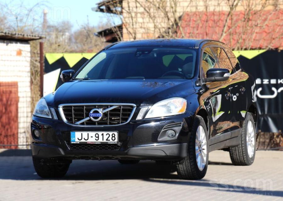Black Volvo XC60 2008 in Rezekne, with an engine capacity of 2.40 L and mileage of 274 thousand km for 10200 €, photo 1 on AUTOMOTO.COM.LV