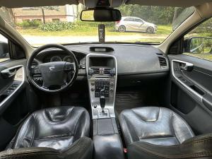 Melns Volvo XC60 2008 Kazlų Rūda, ar dzinēja tilpumu 2.40 L un nobraukumu 400 tūkst. km par 5900 €, foto 14 vietnē AUTOMOTO.COM.LV