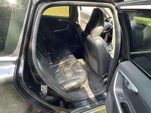 Melns Volvo XC60 2008 Kazlų Rūda, ar dzinēja tilpumu 2.40 L un nobraukumu 400 tūkst. km par 5900 €, foto 21 vietnē AUTOMOTO.COM.LV