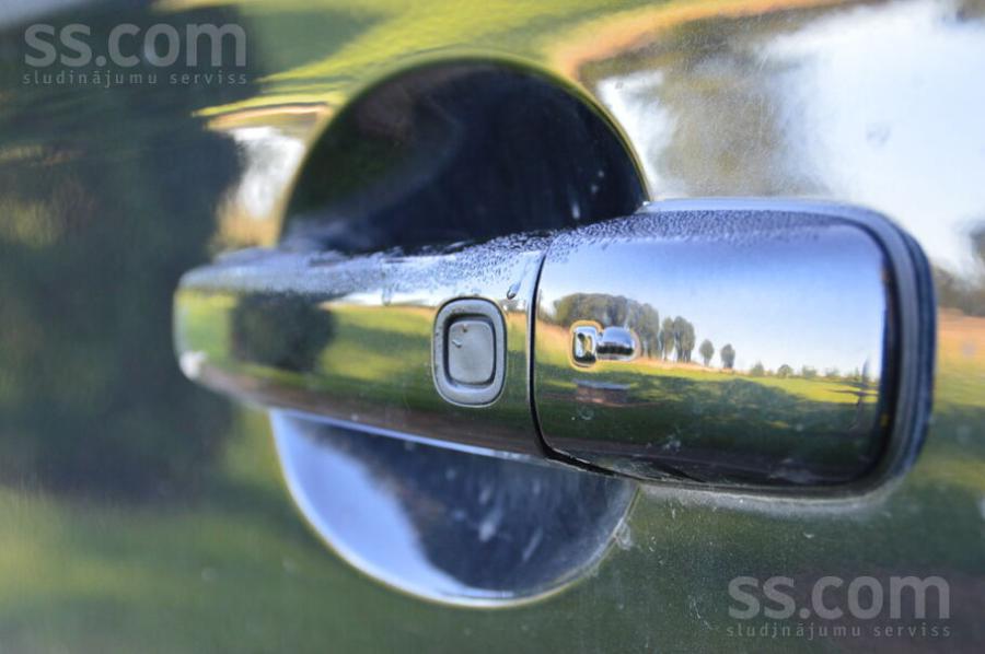 Melns Volvo XC60 2008 Valka, ar dzinēja tilpumu 2.40 L un nobraukumu 349 tūkst. km par 7700 €, foto 11 vietnē AUTOMOTO.COM.LV