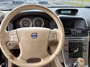 Melns Volvo XC60 2008 Viļņa, ar dzinēja tilpumu 2.40 L un nobraukumu 211 tūkst. km par 9000 €, foto 16 vietnē AUTOMOTO.COM.LV