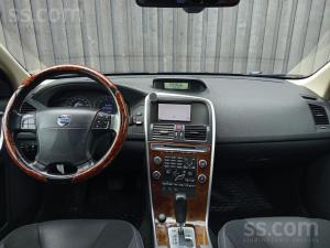 Черный Вольво ХС60 2008 в Тукумс, объемом двигателя 2.40 л и пробегом 322 тыс. км за 5900 €, фото 10 на AUTOMOTO.COM.LV