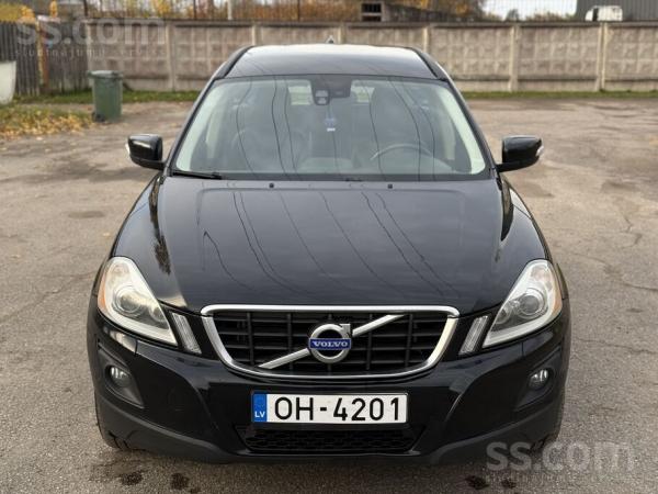 Melns Volvo XC60 2009 Ogre, ar dzinēja tilpumu 2.40 L un nobraukumu 300 tūkst. km par 8300 €, foto 7 vietnē AUTOMOTO.COM.LV