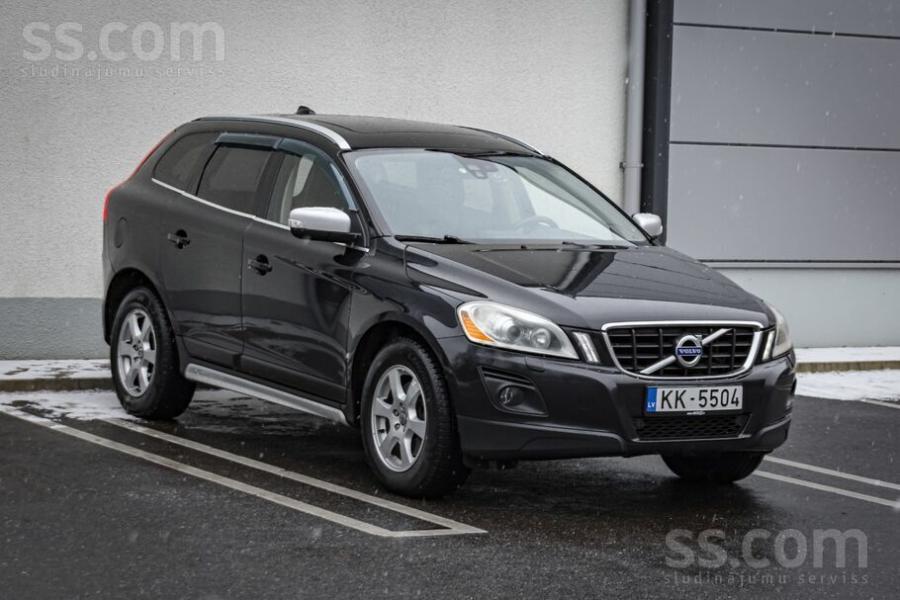 Black Volvo XC60 2009 in Riga, with an engine capacity of 2.40 L and mileage of 0 thousand km for 7990 €, photo 3 on AUTOMOTO.COM.LV