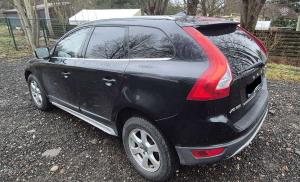 Melns Volvo XC60 2009 Klaipėda, ar dzinēja tilpumu 2.40 L un nobraukumu 380 tūkst. km par 7200 €, foto 6 vietnē AUTOMOTO.COM.LV