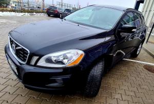 Melns Volvo XC60 2009 Viļņa, ar dzinēja tilpumu 2.40 L un nobraukumu 298 tūkst. km par 7699 €, foto 4 vietnē AUTOMOTO.COM.LV
