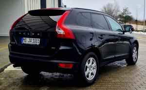 Melns Volvo XC60 2009 Viļņa, ar dzinēja tilpumu 2.40 L un nobraukumu 298 tūkst. km par 7699 €, foto 8 vietnē AUTOMOTO.COM.LV