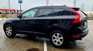 Melns Volvo XC60 2009 Viļņa, ar dzinēja tilpumu 2.40 L un nobraukumu 298 tūkst. km par 7699 €, foto 10 vietnē AUTOMOTO.COM.LV