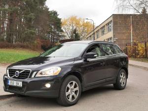 Melns Volvo XC60 2009 Viļņa, ar dzinēja tilpumu 2.40 L un nobraukumu 376 tūkst. km par 3650 €, foto 4 vietnē AUTOMOTO.COM.LV