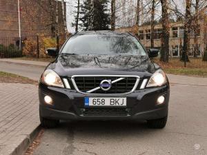 Melns Volvo XC60 2009 Viļņa, ar dzinēja tilpumu 2.40 L un nobraukumu 376 tūkst. km par 3650 €, foto 16 vietnē AUTOMOTO.COM.LV