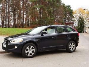 Black Volvo XC60 2009 in Vilnius, with an engine capacity of 2.40 L and mileage of 376 thousand km for 3650 €, photo 30 on AUTOMOTO.COM.LV