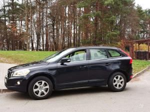 Black Volvo XC60 2009 in Vilnius, with an engine capacity of 2.40 L and mileage of 376 thousand km for 3650 €, photo 31 on AUTOMOTO.COM.LV