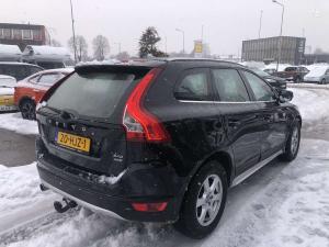 Black Volvo XC60 2009 in Klaipeda, with an engine capacity of 2.40 L and mileage of 266 thousand km for 9600 €, photo 5 on AUTOMOTO.COM.LV