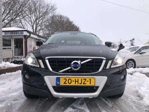 Black Volvo XC60 2009 in Klaipeda, with an engine capacity of 2.40 L and mileage of 266 thousand km for 9600 €, photo 9 on AUTOMOTO.COM.LV