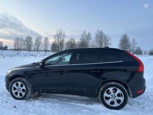 Black Volvo XC60 2009 in Vilnius, with an engine capacity of 2.95 L and mileage of 231 thousand km for 8300 €, photo 3 on AUTOMOTO.COM.LV