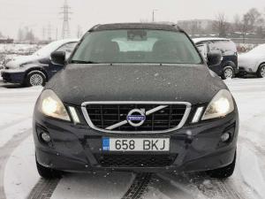 Black Volvo XC60 2009 in Vilnius, with an engine capacity of 2.40 L and mileage of 300 thousand km for 3999 €, photo 6 on AUTOMOTO.COM.LV