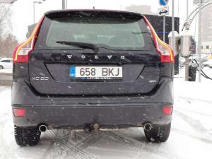 Black Volvo XC60 2009 in Vilnius, with an engine capacity of 2.40 L and mileage of 300 thousand km for 3999 €, photo 27 on AUTOMOTO.COM.LV