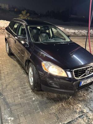 Black Volvo XC60 2009 in Kaunas, with an engine capacity of 2.40 L and mileage of 300 thousand km for 7200 €, photo 19 on AUTOMOTO.COM.LV
