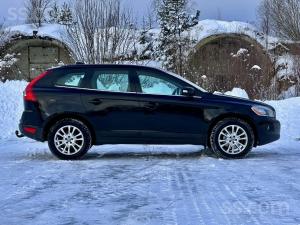 Melns Volvo XC60 2009 Tukums, ar dzinēja tilpumu 2.40 L un nobraukumu 286 tūkst. km par 7390 €, foto 8 vietnē AUTOMOTO.COM.LV