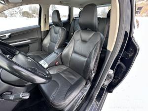 Melns Volvo XC60 2009 Tukums, ar dzinēja tilpumu 2.40 L un nobraukumu 286 tūkst. km par 7390 €, foto 22 vietnē AUTOMOTO.COM.LV