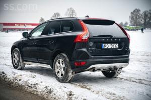 Melns Volvo XC60 2009 Rīga, ar dzinēja tilpumu 2.40 L un nobraukumu 0 tūkst. km par 3990 €, foto 6 vietnē AUTOMOTO.COM.LV