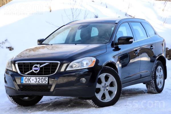 Melns Volvo XC60 2009 Tukums, ar dzinēja tilpumu 2.40 L un nobraukumu 386 tūkst. km par 7450 €, foto 3 vietnē AUTOMOTO.COM.LV
