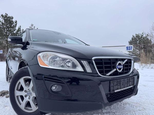 Melns Volvo XC60 2009 Alīta, ar dzinēja tilpumu 2.40 L un nobraukumu 293 tūkst. km par 7250 €, foto 1 vietnē AUTOMOTO.COM.LV
