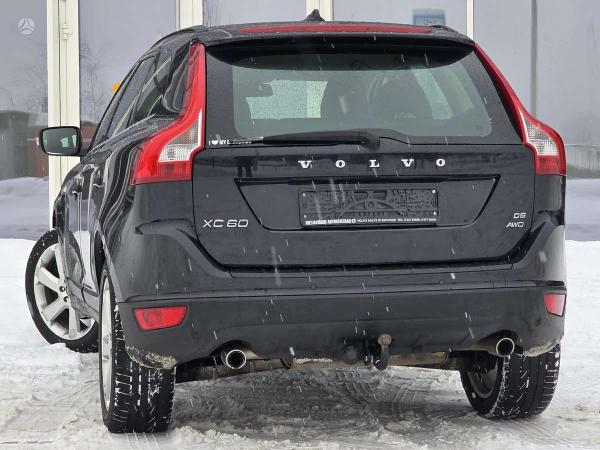 Melns Volvo XC60 2009 Viļņa, ar dzinēja tilpumu 2.40 L un nobraukumu 282 tūkst. km par 9450 €, foto 6 vietnē AUTOMOTO.COM.LV