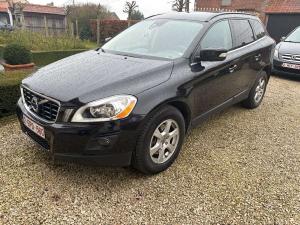 Melns Volvo XC60 2009 Utena, ar dzinēja tilpumu 2.40 L un nobraukumu 249 tūkst. km par 8250 €, foto  vietnē AUTOMOTO.COM.LV