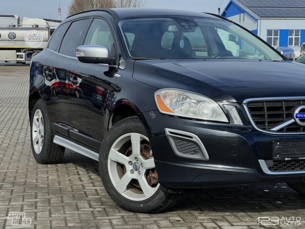 Melns Volvo XC60 2009 Tauragė, ar dzinēja tilpumu 2.40 L un nobraukumu 286 tūkst. km par 7300 €, foto 5 vietnē AUTOMOTO.COM.LV