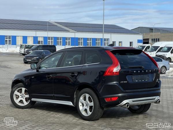 Melns Volvo XC60 2009 Tauragė, ar dzinēja tilpumu 2.40 L un nobraukumu 286 tūkst. km par 7300 €, foto 6 vietnē AUTOMOTO.COM.LV