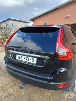 Melns Volvo XC60 2009 Raseiniai, ar dzinēja tilpumu 2.40 L un nobraukumu 335 tūkst. km par 7600 €, foto 6 vietnē AUTOMOTO.COM.LV