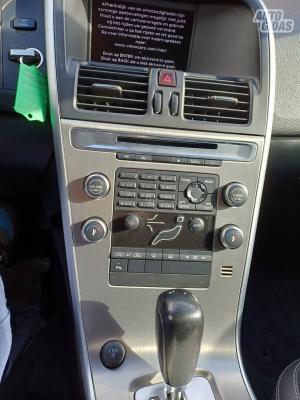 Melns Volvo XC60 2009 Raseiniai, ar dzinēja tilpumu 2.40 L un nobraukumu 335 tūkst. km par 7600 €, foto 11 vietnē AUTOMOTO.COM.LV