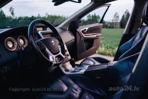 Melns Volvo XC60 2009 Tallina, ar dzinēja tilpumu 2.40 L un nobraukumu 0 tūkst. km par 5999 €, foto 6 vietnē AUTOMOTO.COM.LV