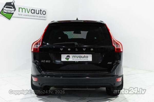 Melns Volvo XC60 2009 Tallina, ar dzinēja tilpumu 2.40 L un nobraukumu 261 tūkst. km par 7500 €, foto 7 vietnē AUTOMOTO.COM.LV