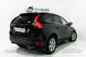 Black Volvo XC60 2009 in Tallinn, with an engine capacity of 2.40 L and mileage of 261 thousand km for 7500 €, photo 9 on AUTOMOTO.COM.LV