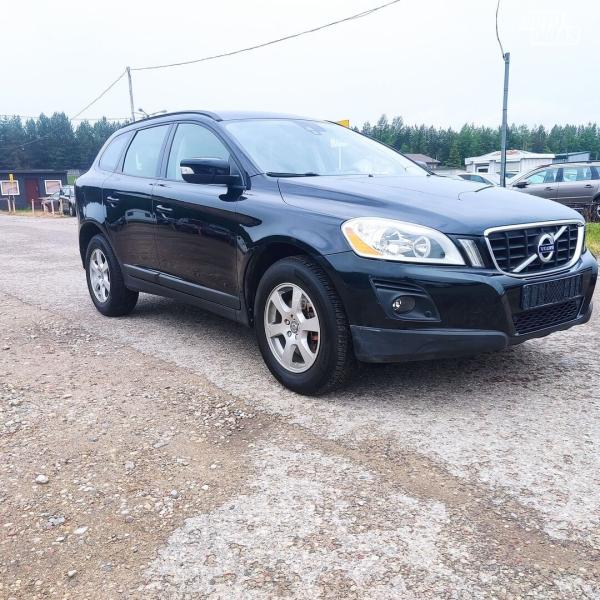 Black Volvo XC60 2009 in Vilnius, with an engine capacity of 2.40 L and mileage of 271 thousand km for 7900 €, photo 3 on AUTOMOTO.COM.LV