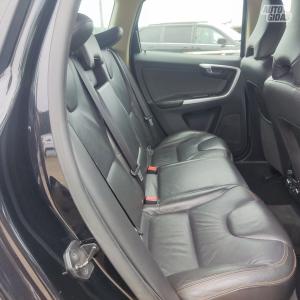 Melns Volvo XC60 2009 Viļņa, ar dzinēja tilpumu 2.40 L un nobraukumu 271 tūkst. km par 7900 €, foto 11 vietnē AUTOMOTO.COM.LV