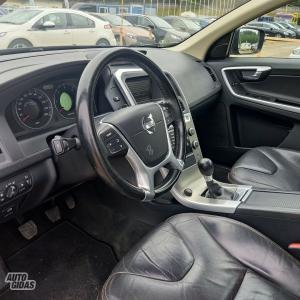 Melns Volvo XC60 2009 Viļņa, ar dzinēja tilpumu 2.40 L un nobraukumu 271 tūkst. km par 7900 €, foto 15 vietnē AUTOMOTO.COM.LV