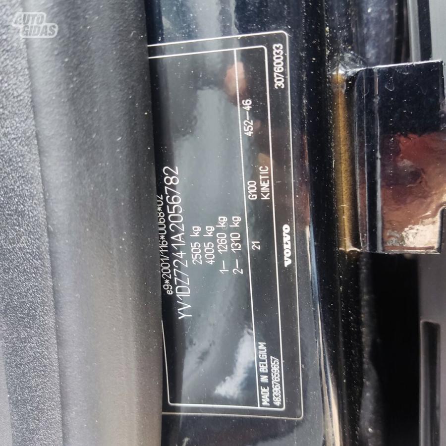 Melns Volvo XC60 2009 Viļņa, ar dzinēja tilpumu 2.40 L un nobraukumu 271 tūkst. km par 7900 €, foto 18 vietnē AUTOMOTO.COM.LV
