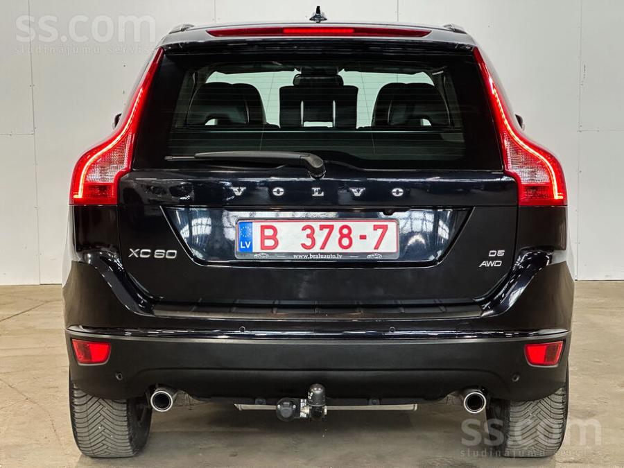Melns Volvo XC60 2009 Jūrmala, ar dzinēja tilpumu 2.40 L un nobraukumu 234 tūkst. km par 9750 €, foto 14 vietnē AUTOMOTO.COM.LV