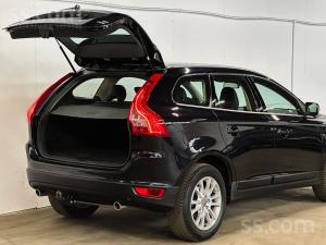 Melns Volvo XC60 2009 Jūrmala, ar dzinēja tilpumu 2.40 L un nobraukumu 234 tūkst. km par 9750 €, foto 16 vietnē AUTOMOTO.COM.LV
