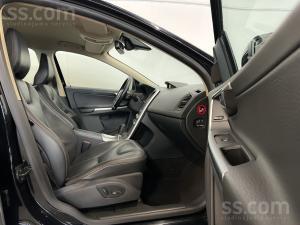 Melns Volvo XC60 2009 Jūrmala, ar dzinēja tilpumu 2.40 L un nobraukumu 234 tūkst. km par 9750 €, foto 23 vietnē AUTOMOTO.COM.LV