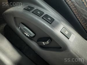Melns Volvo XC60 2009 Jūrmala, ar dzinēja tilpumu 2.40 L un nobraukumu 234 tūkst. km par 9750 €, foto 27 vietnē AUTOMOTO.COM.LV