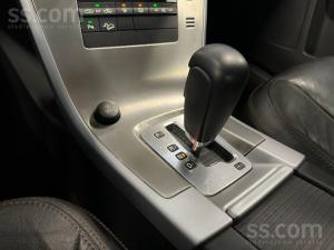 Melns Volvo XC60 2009 Jūrmala, ar dzinēja tilpumu 2.40 L un nobraukumu 234 tūkst. km par 9750 €, foto 28 vietnē AUTOMOTO.COM.LV