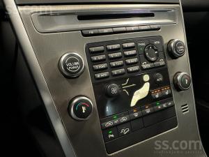 Melns Volvo XC60 2009 Jūrmala, ar dzinēja tilpumu 2.40 L un nobraukumu 234 tūkst. km par 9750 €, foto 29 vietnē AUTOMOTO.COM.LV